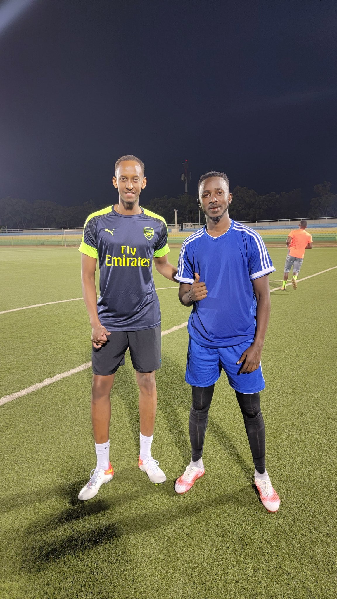 Umunyamakuru yishimiye gukinana umupira na Brian Kagame, benshi ...