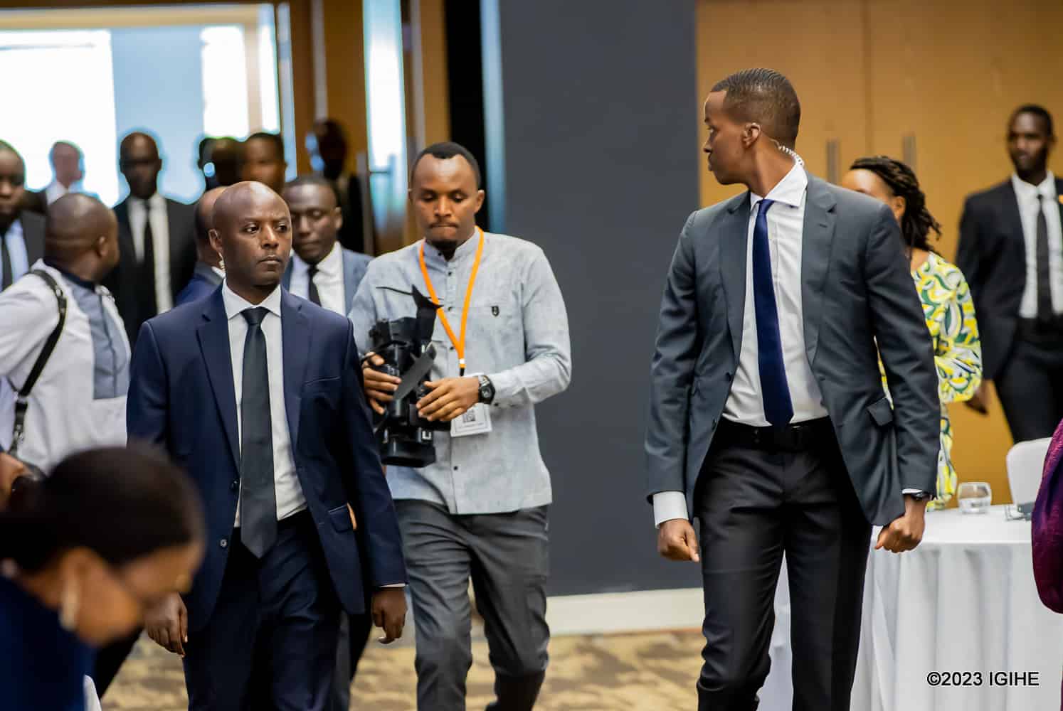 S.Lieutenant Ian Kagame ubu ni umwe mu barinda Perezida (AMAFOTO ...