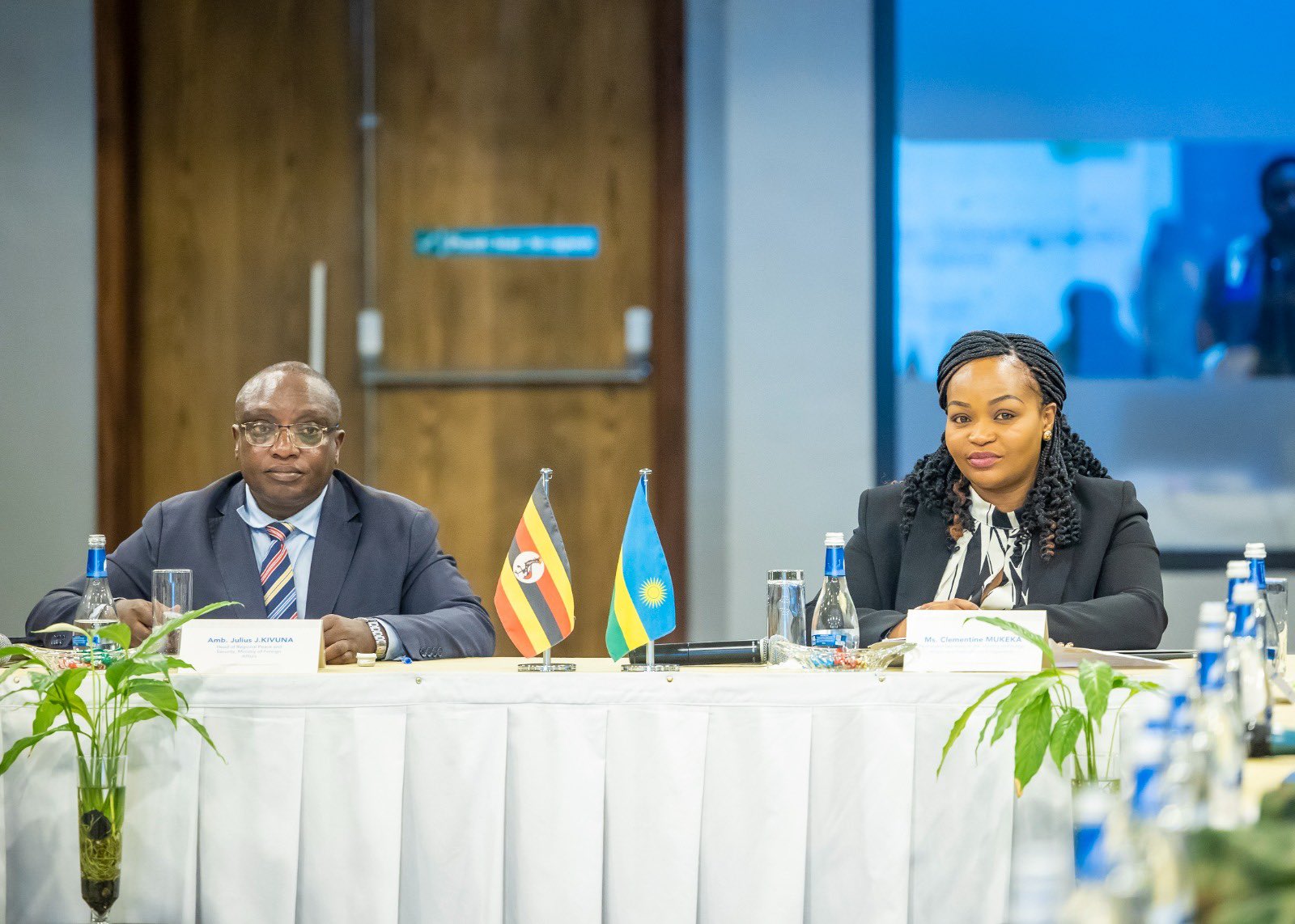 Umubano w’u Rwanda na Uganda wongeye kuganirwaho hanagaragazwa uko ...